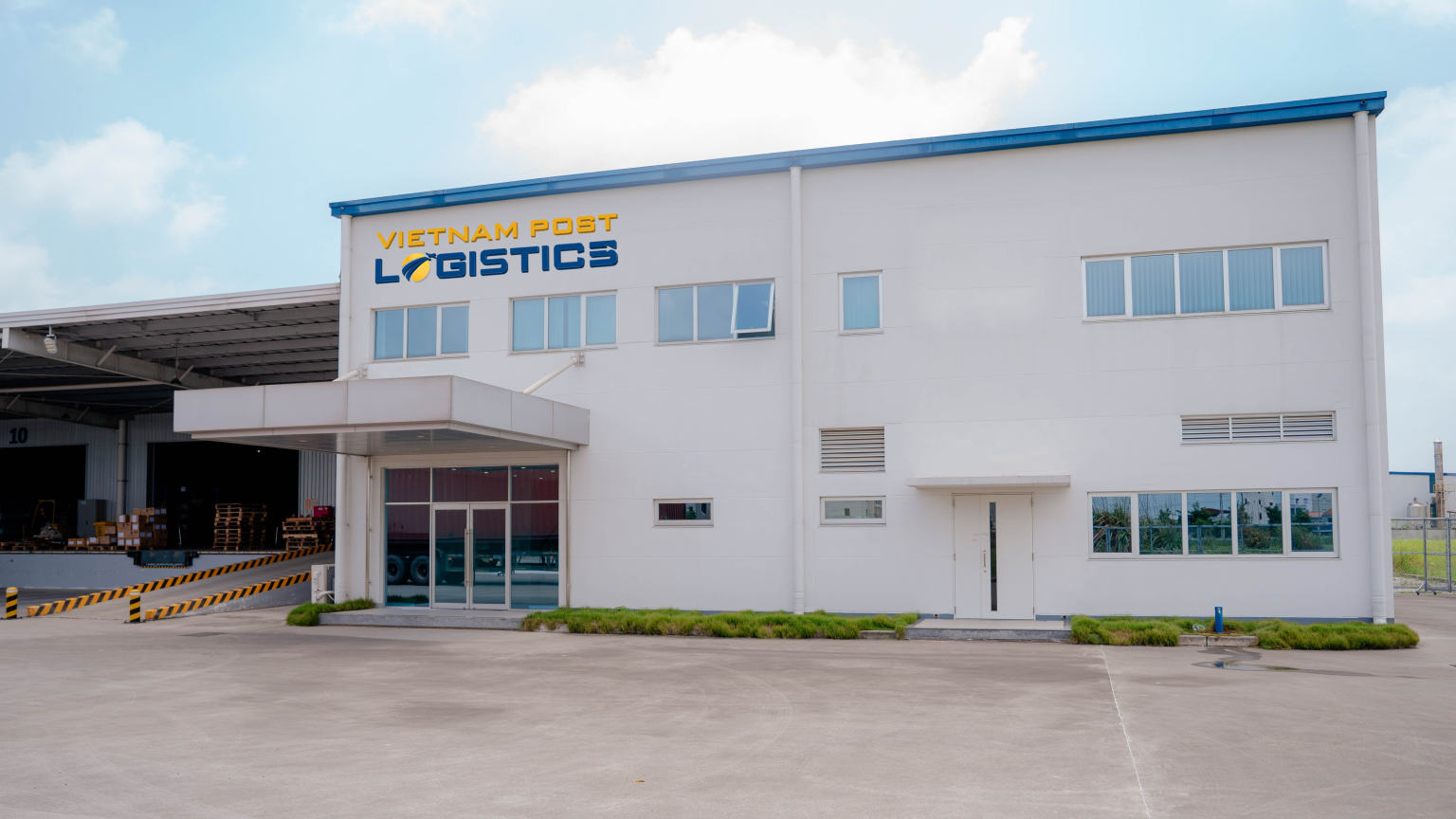 Vietnam Post Logistics Simultaneously Opens Three New Bonded Warehouses ...
